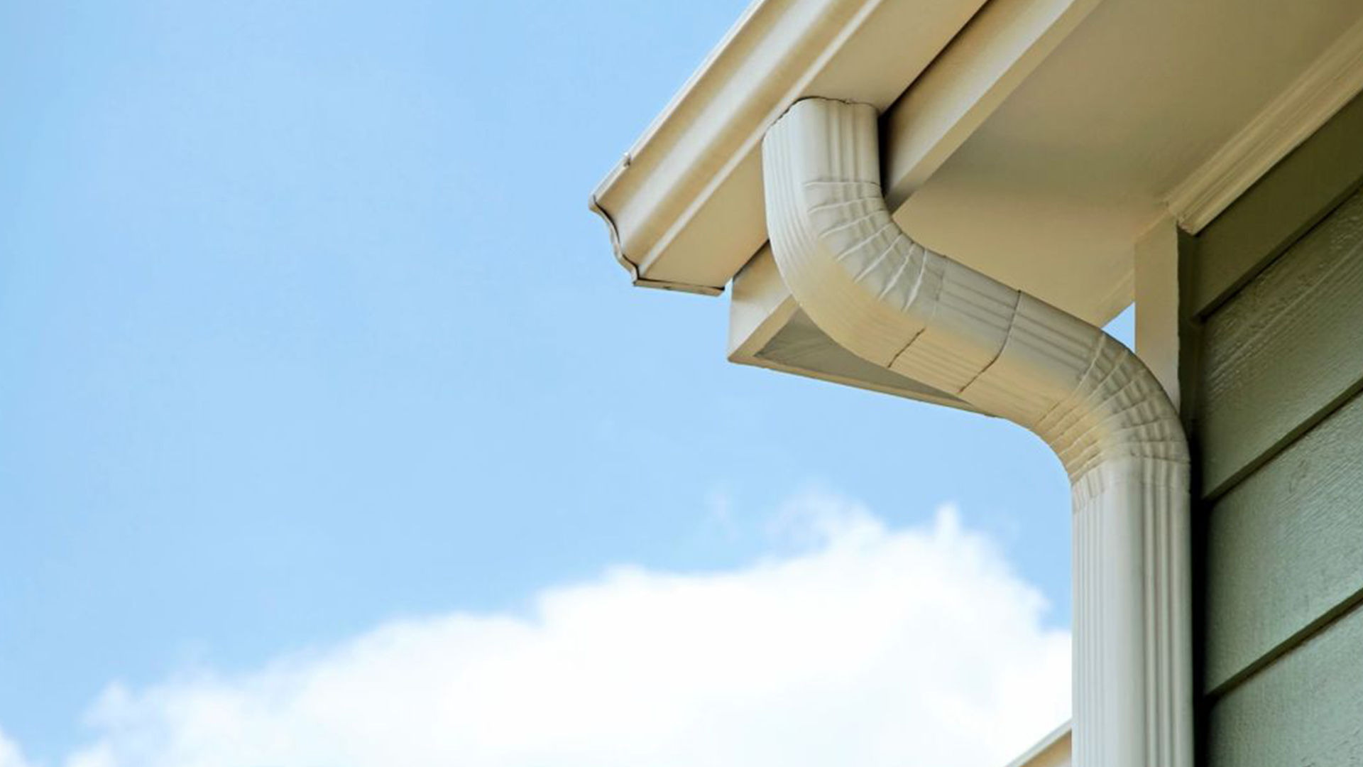 Get Your Mind In The Gutter! - M4 Roofing and Gutters